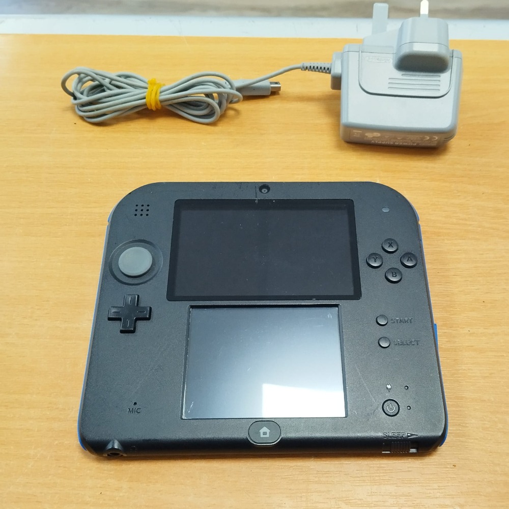 Used NINTENDO 2DS BLUE 4GB - Own4Less